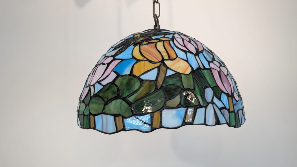 Overhanging lamp Tiffany style chandelier with dragonfly - Ant-art