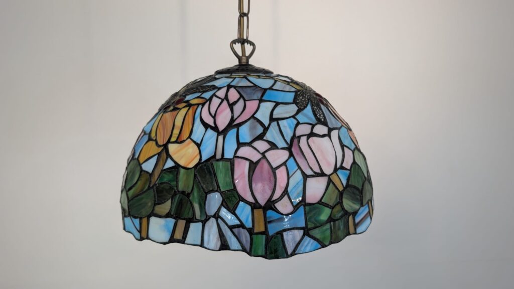 Overhanging lamp Tiffany style chandelier with dragonfly - Ant-art