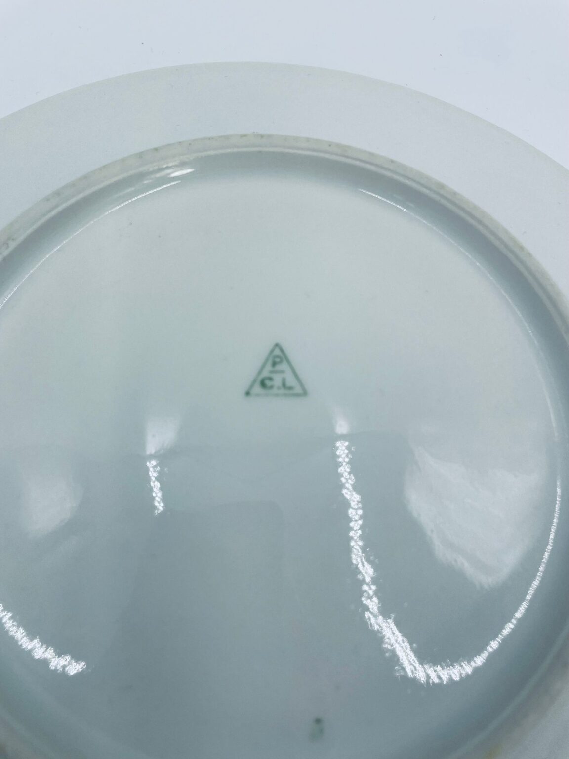 Antique P.C.L flat dinner plate - Ant-art